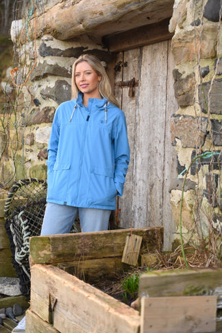 Beachcomber Jacket. Women's Lightweight Raincoat | Lighthouse
